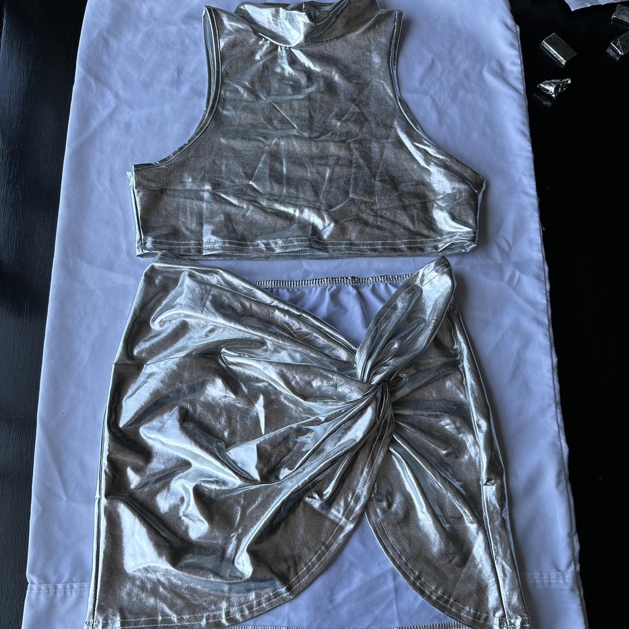 Women's Silver Fancy-dress | Depop