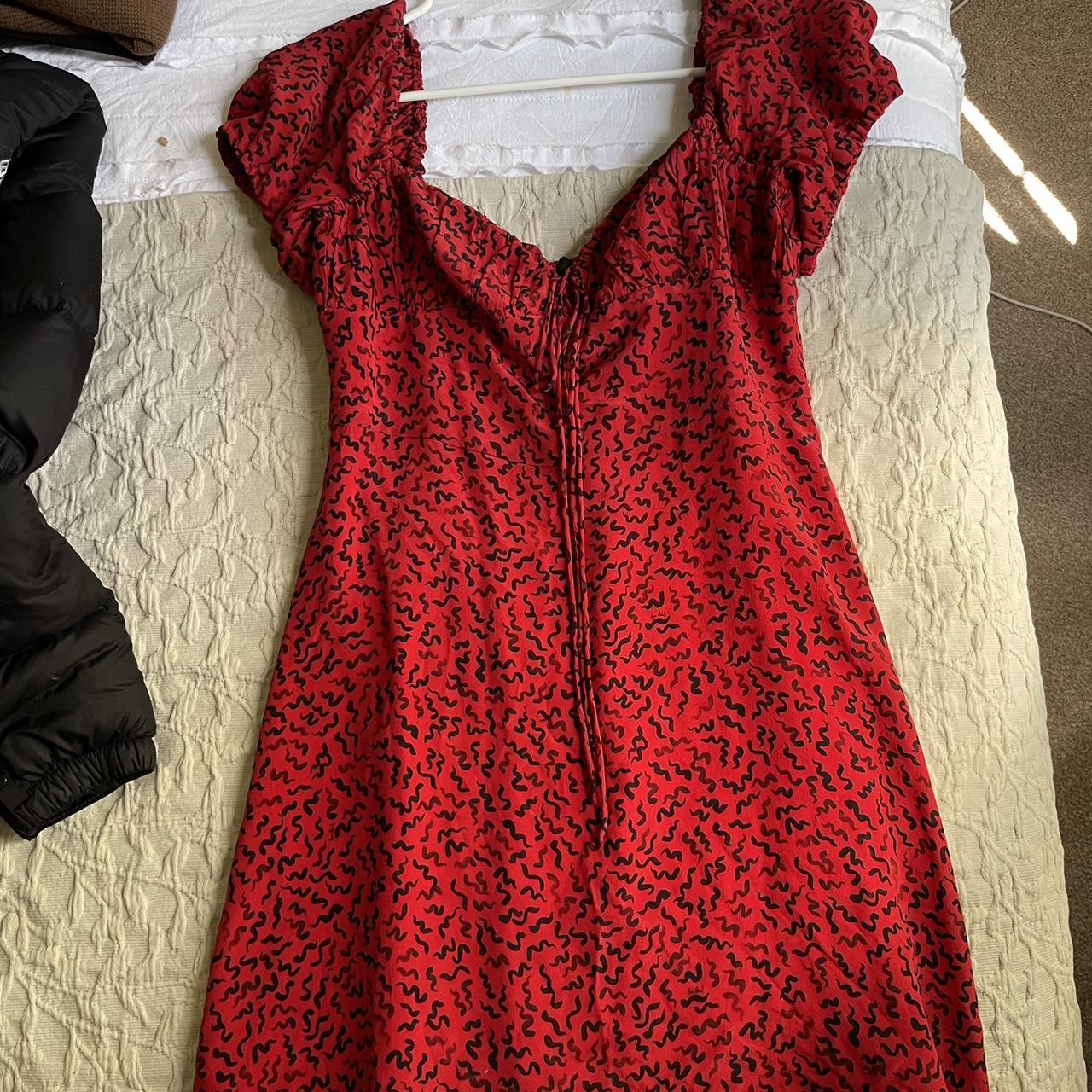 Realization par dress! Too big on me :( - Depop