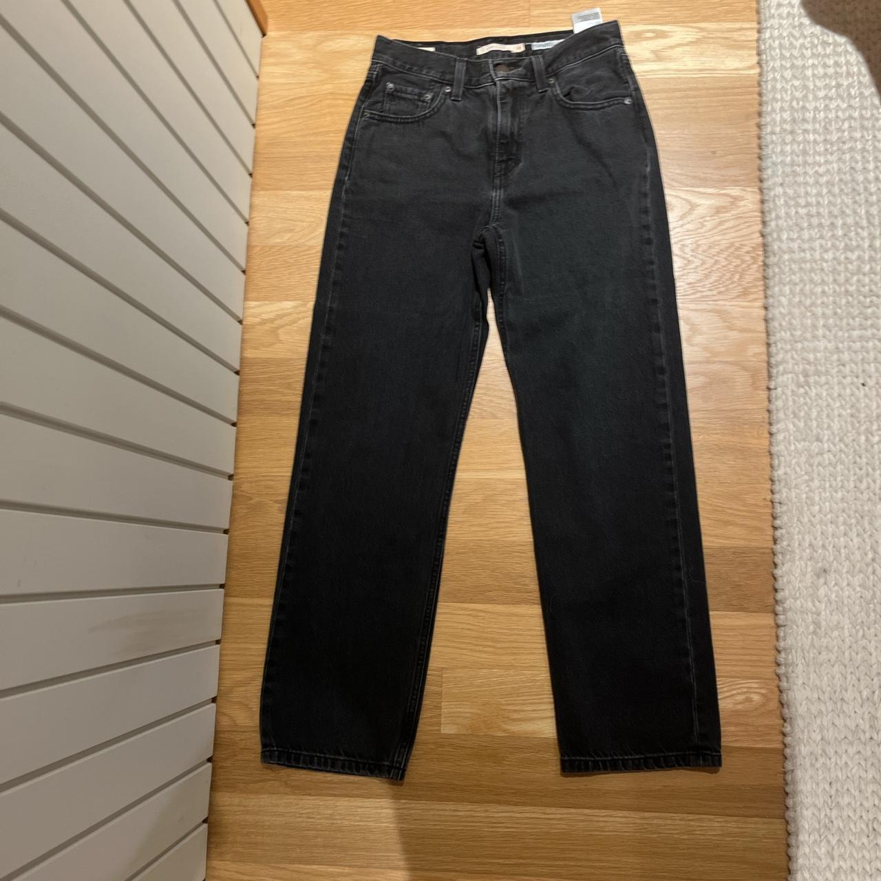 Awesome Black Low rise Straight Leg Levi's - Depop