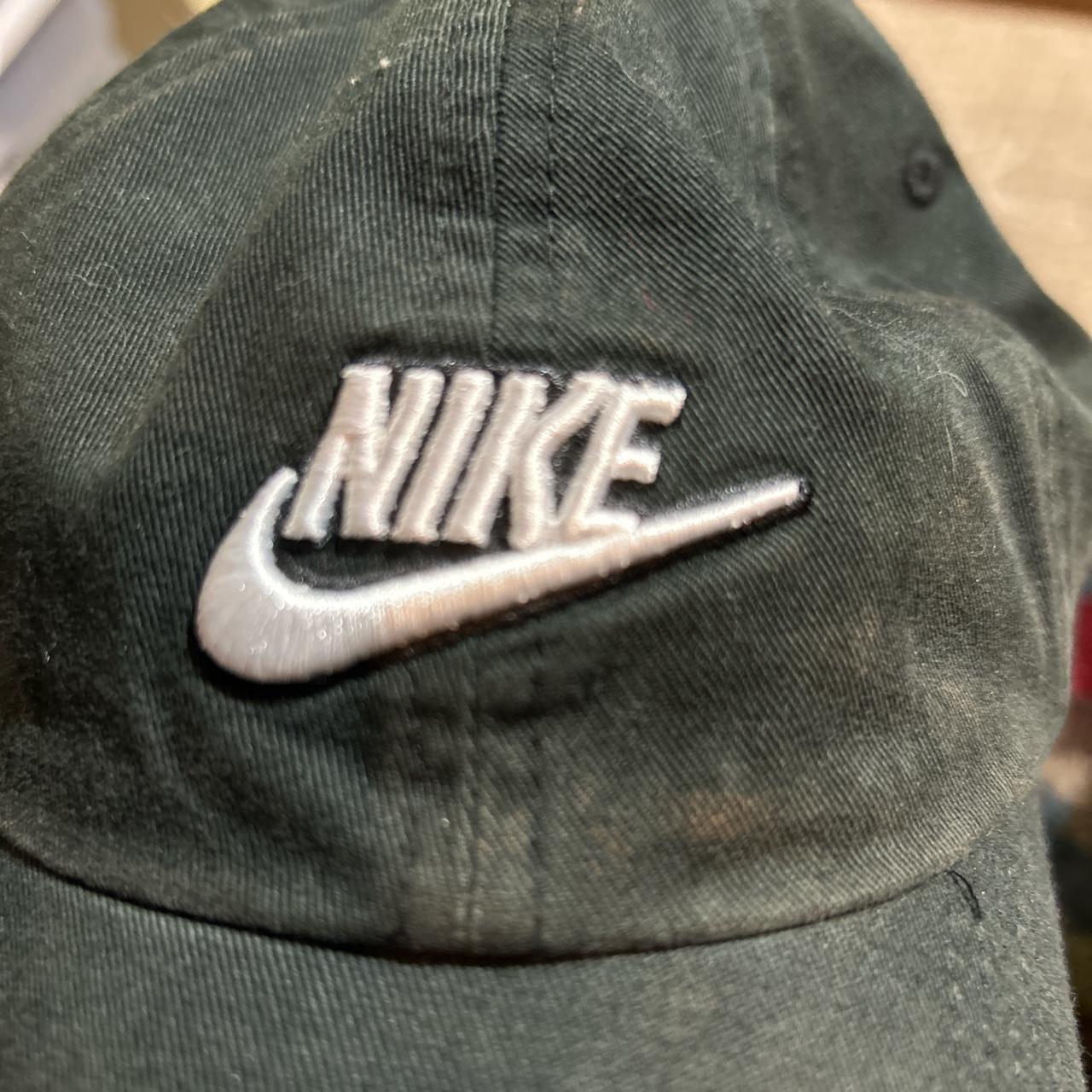 Mike hat - Depop