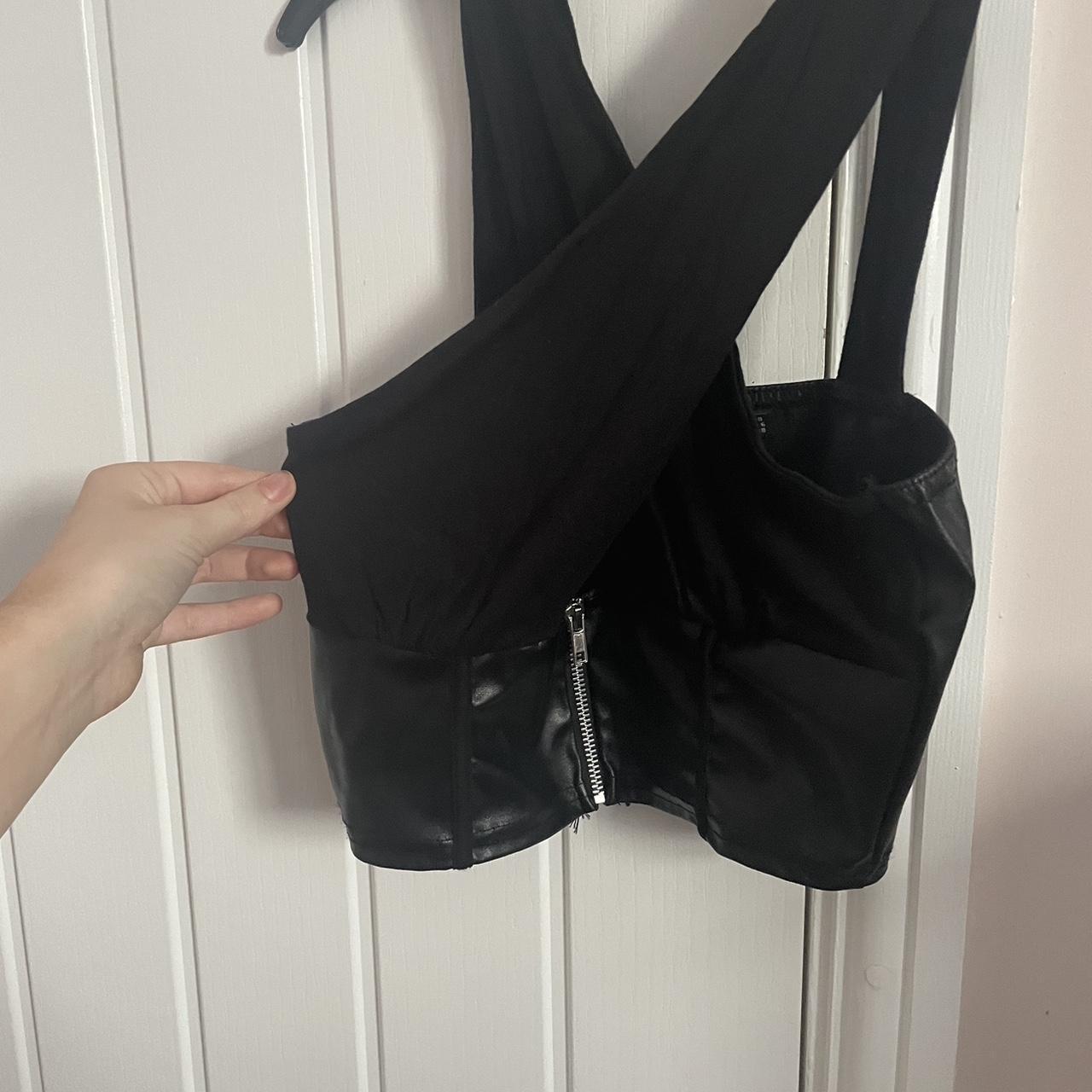 cross over crop top - Depop