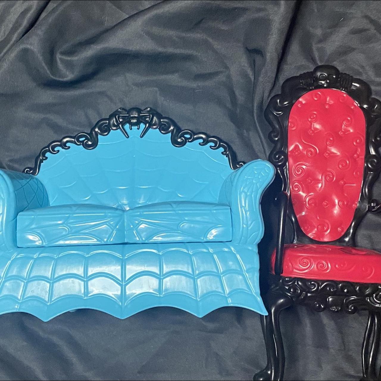 gen 1 monster high furniture monster high couch... - Depop