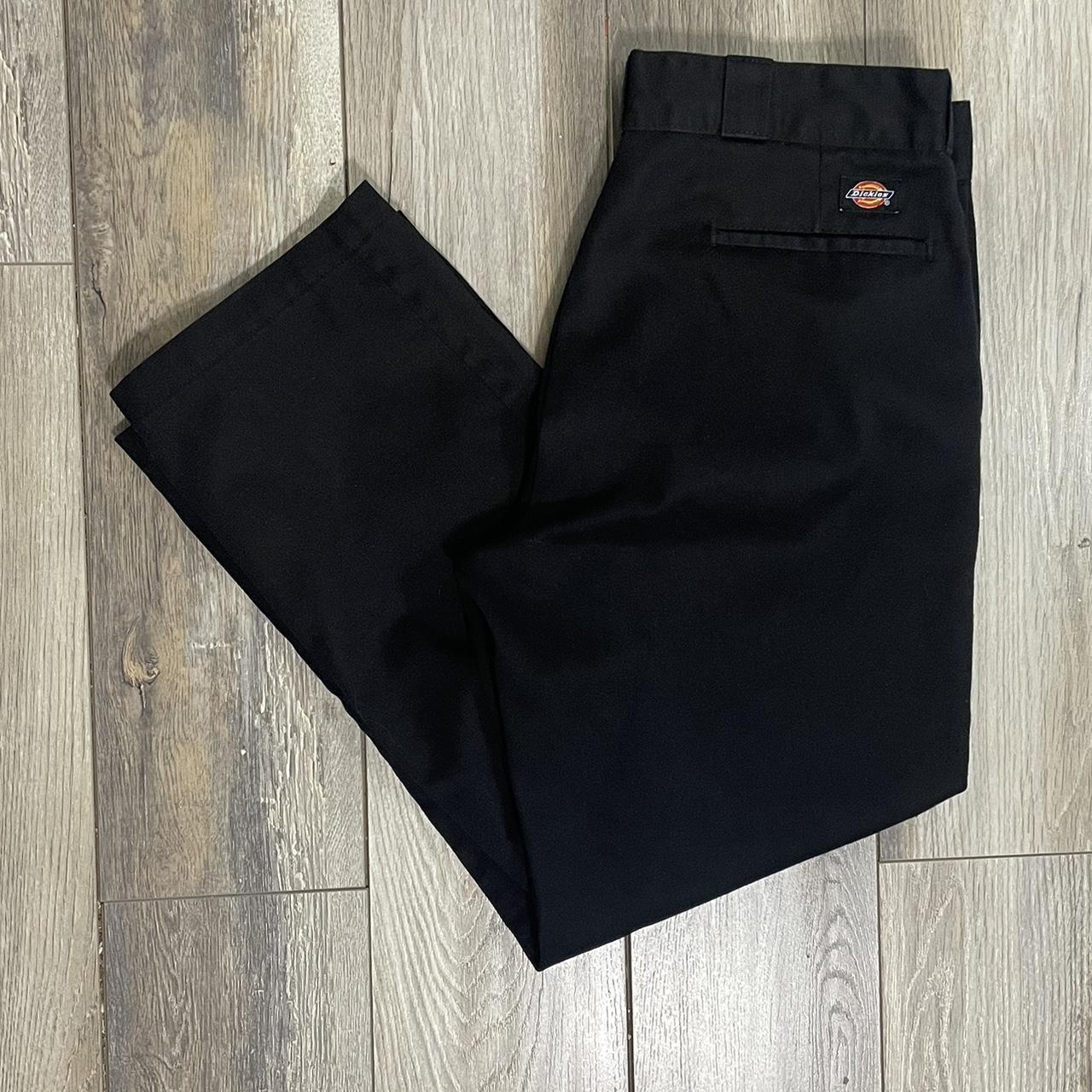 36x30 874 dickies - Depop