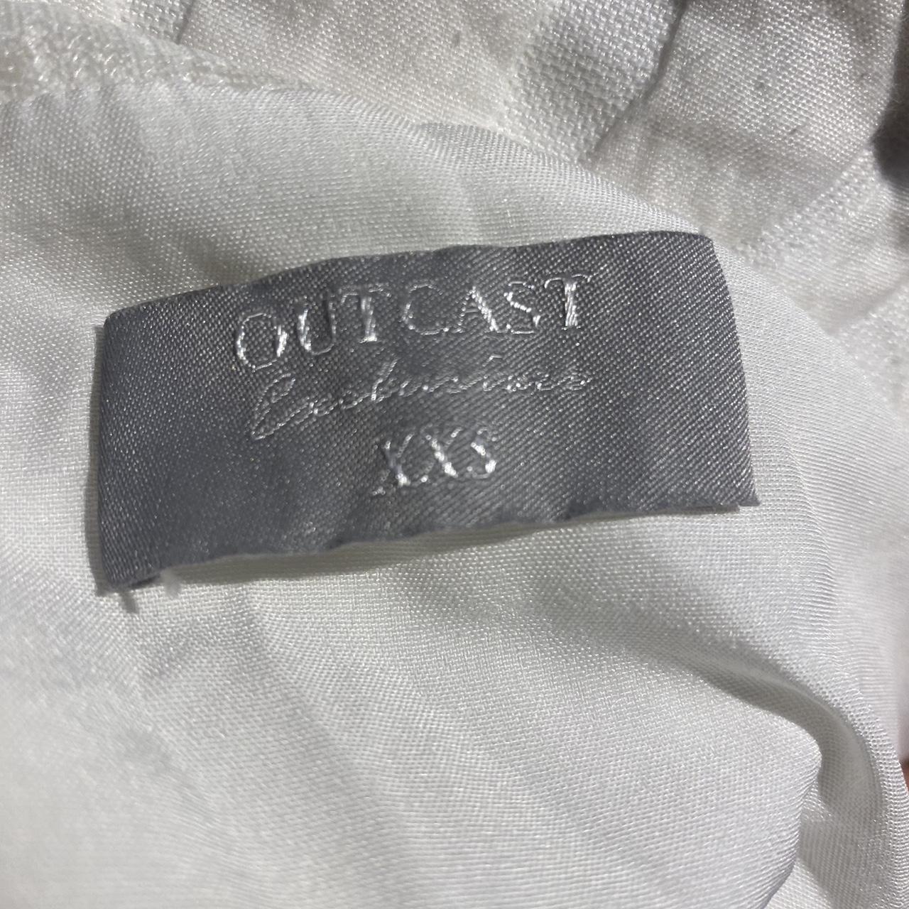 Outcast Caitlyn Maxi Dress in White, XXS, bought for... - Depop