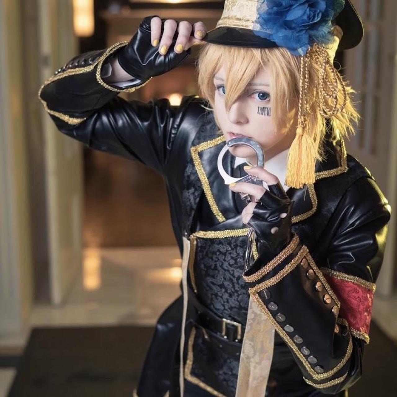 LEN KAGAMINE ARREST ROSE VOCALOID COSPLAY Chest:... - Depop