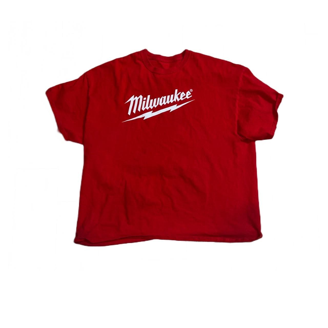 Vintage Milwaukee Tee Size XL #vintage #Milwaukee - Depop