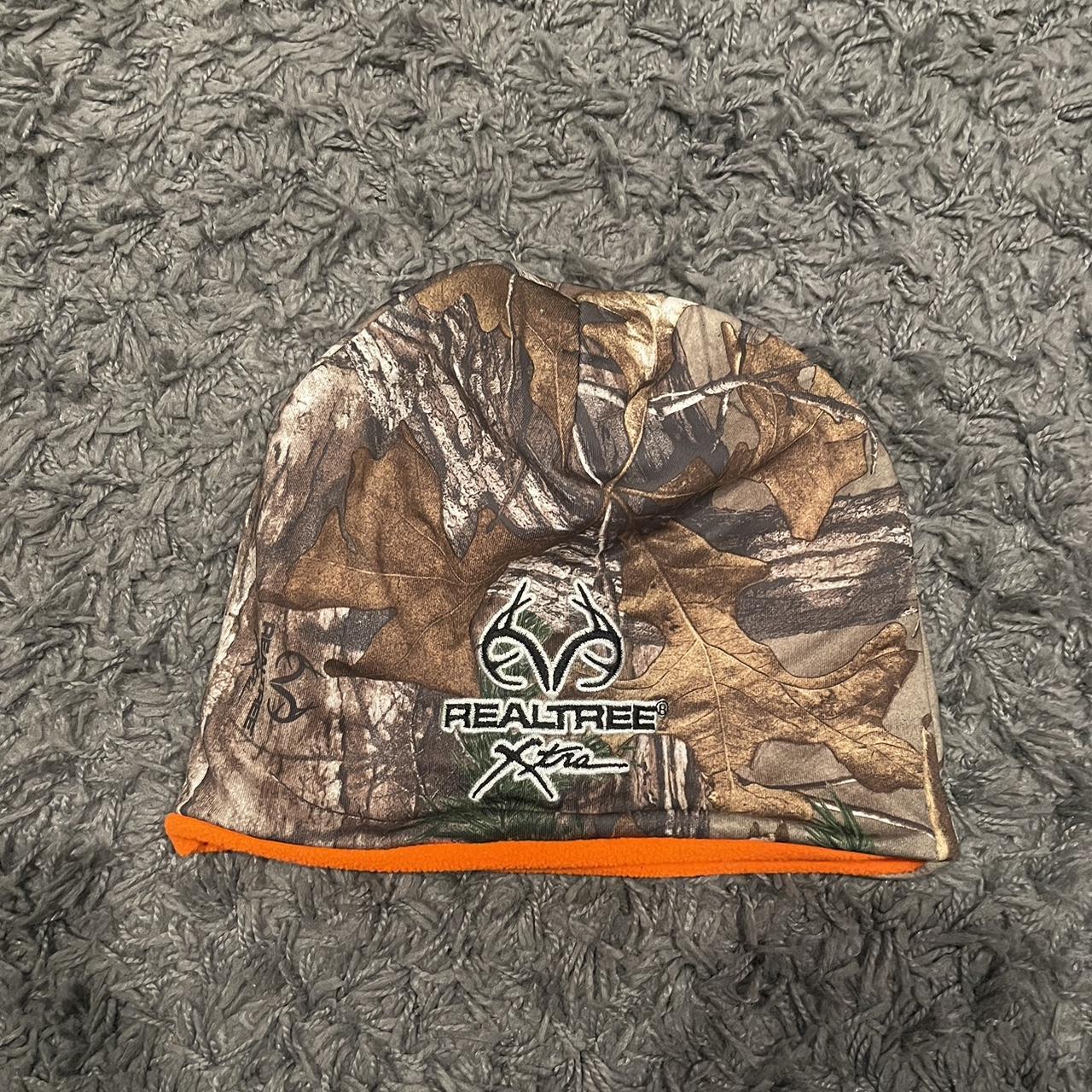 Real tree camo reversible beanie - Depop