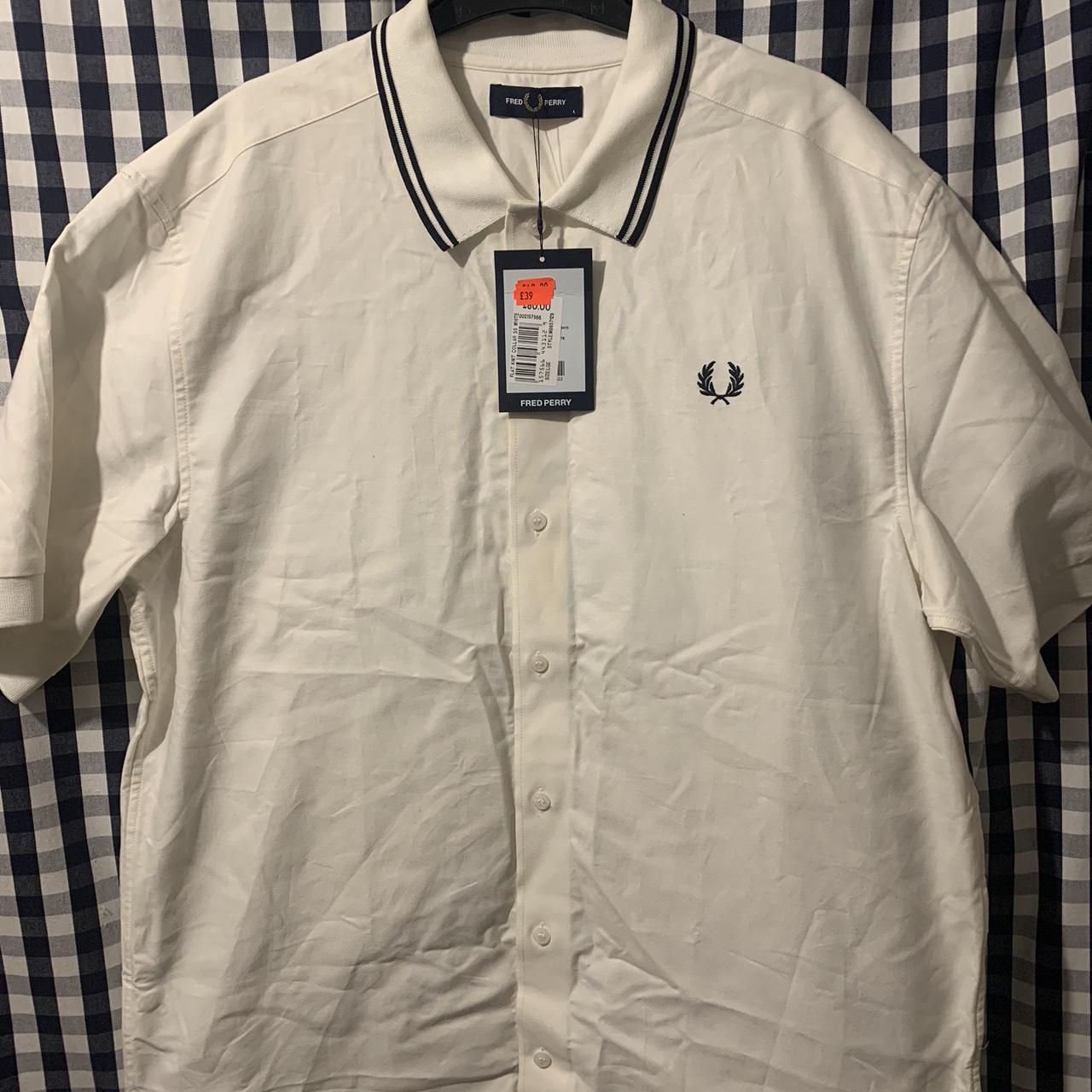Fred Perry white polo shirt Large - Depop