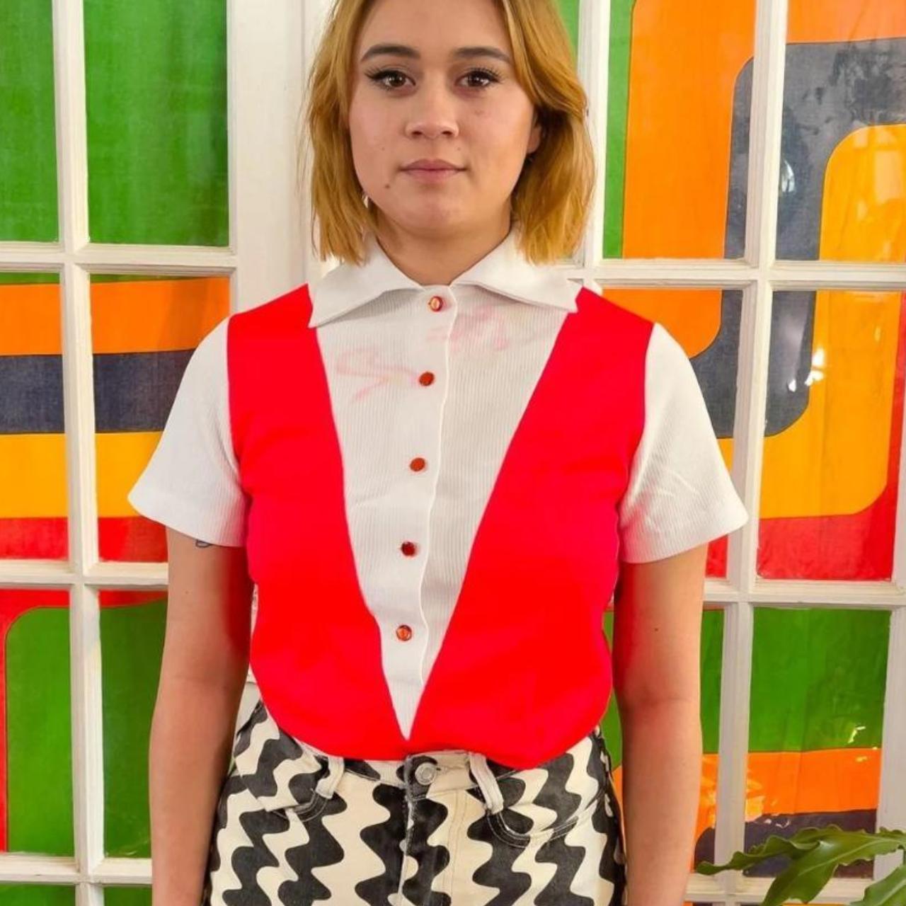 60s 70s NEON Pink Retro Debbie Anne Inc. Collared... - Depop