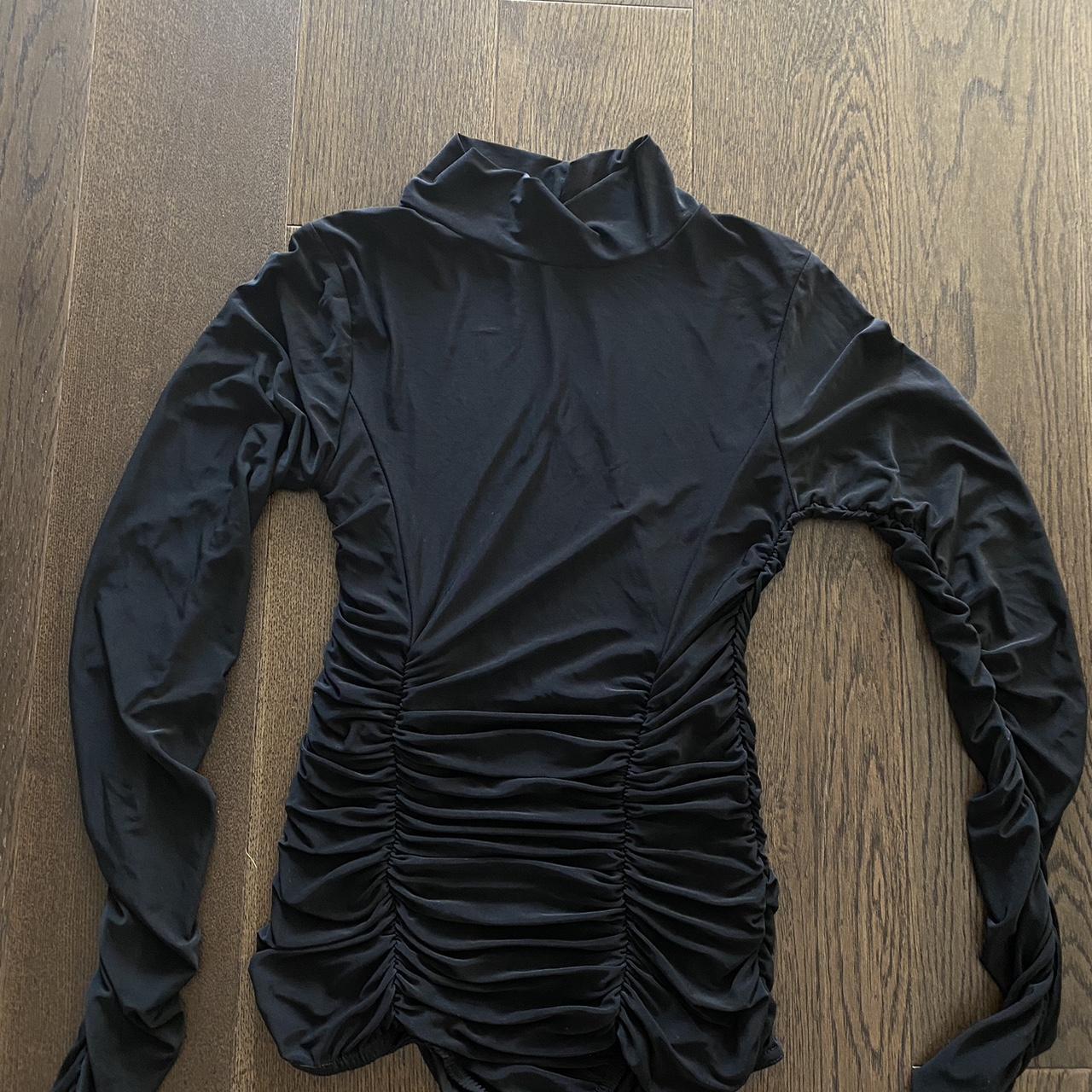 Pretty little thing bodysuit in Black color in size 4 - Depop