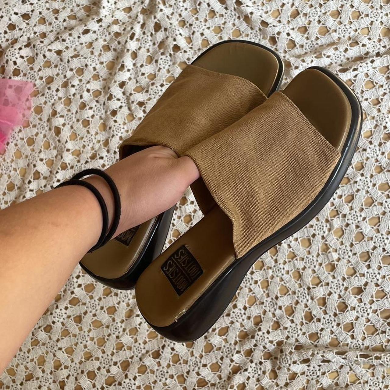 Size 7 tan slip on sandals, vintage Y2K Slight... - Depop