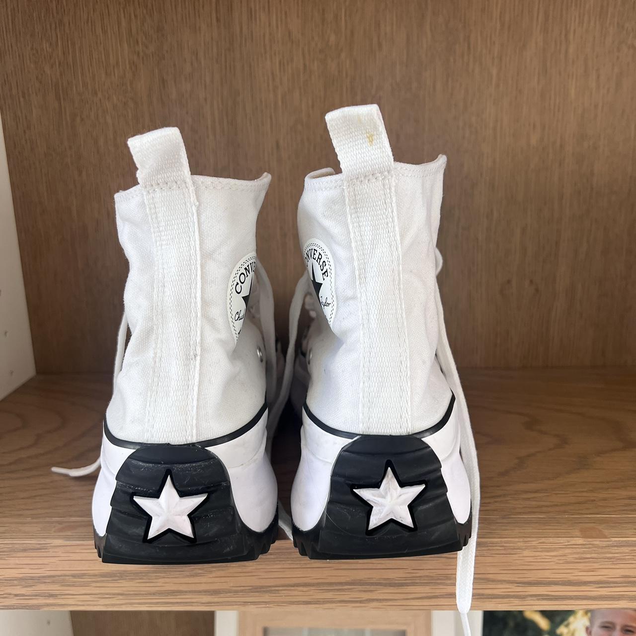 Cute platform converse. So cute with jeans! - Depop