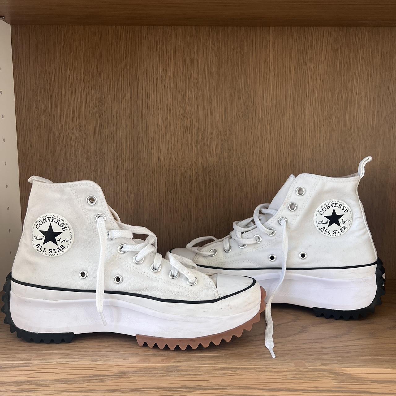 Cute platform converse. So cute with jeans! - Depop