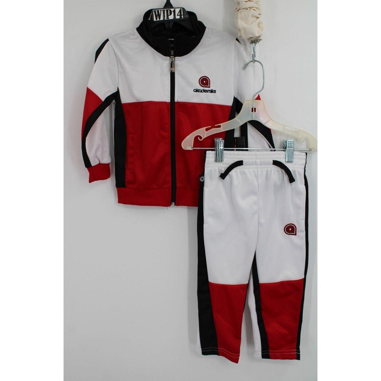 This Akademiks tracksuit is a perfect two-piece... - Depop