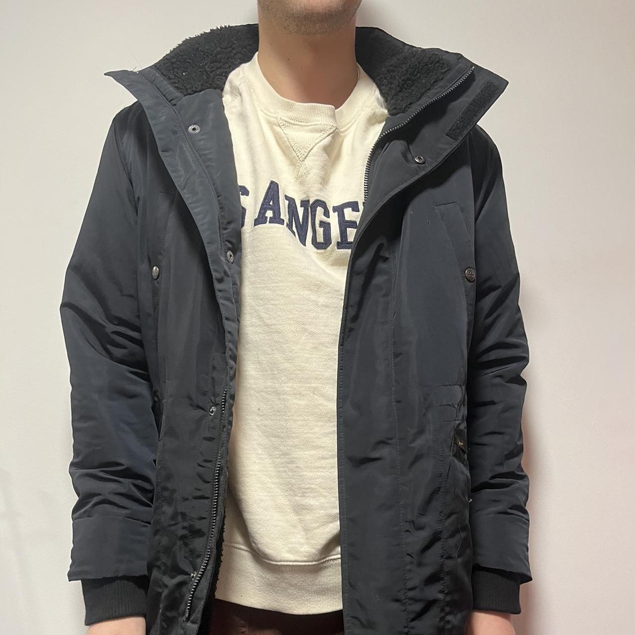 Lee Men's Black Coat | Depop