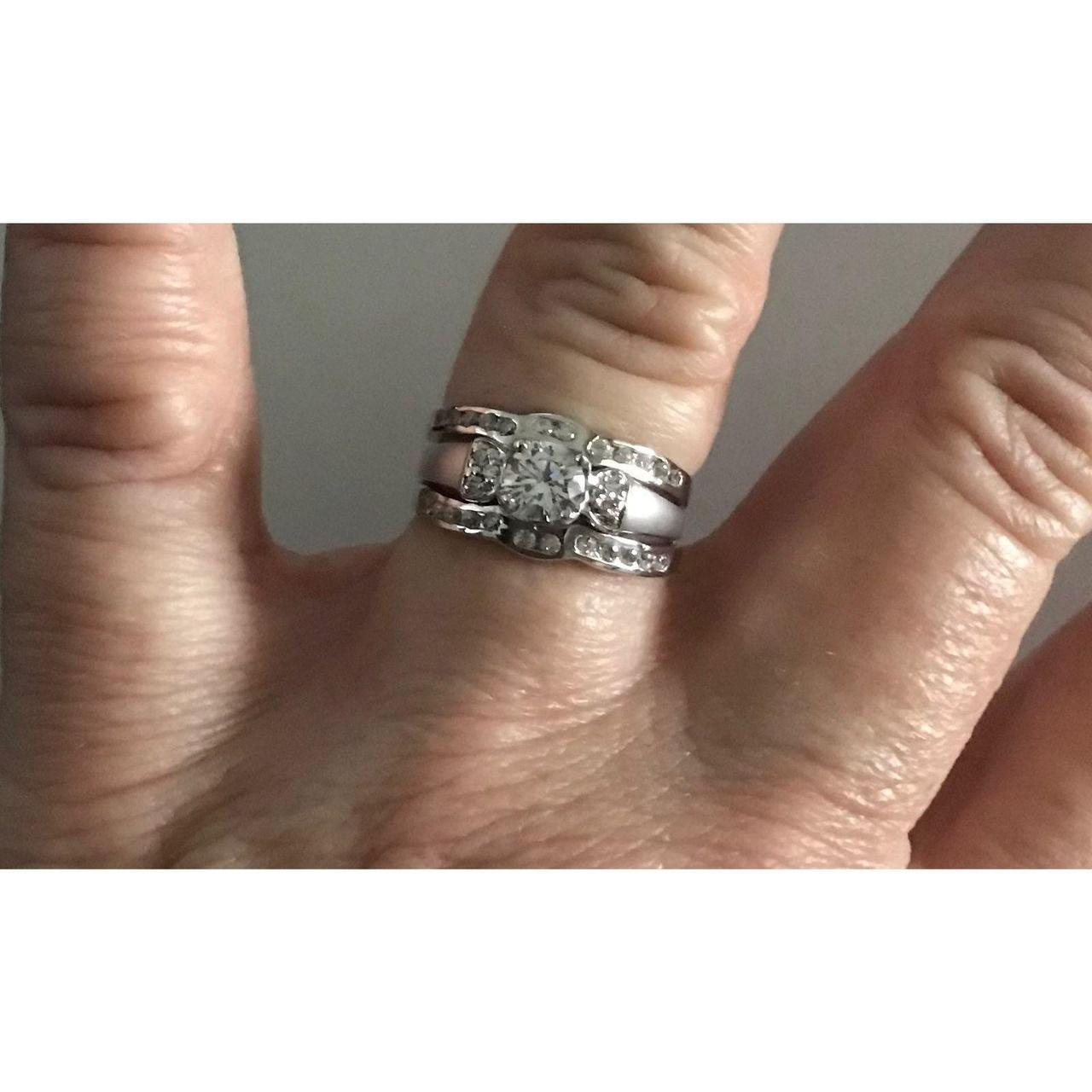 This 3 piece wedding ring set is gorgeous! It... | Depop