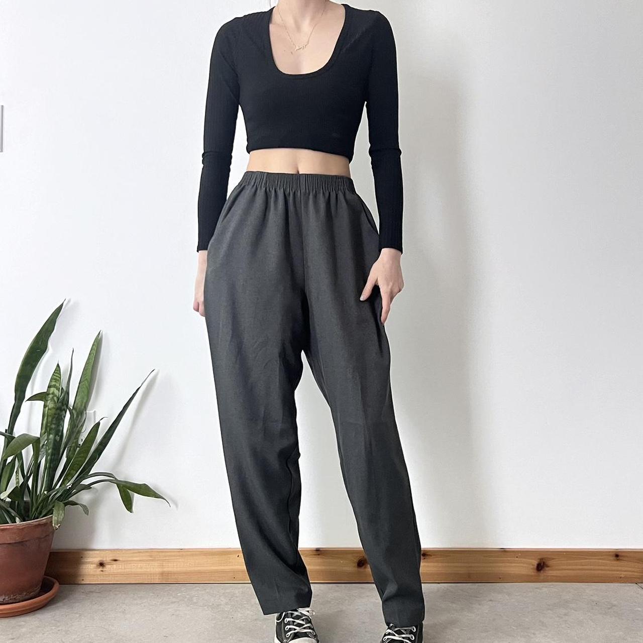 Vintage 90s Grey Pants Relaxed fit with a stretchy... - Depop
