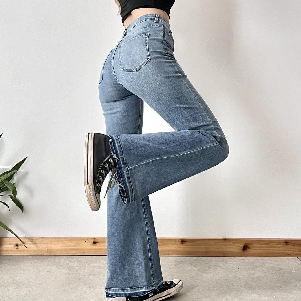 High Waisted Flare Jeans Super flattering on.... - Depop