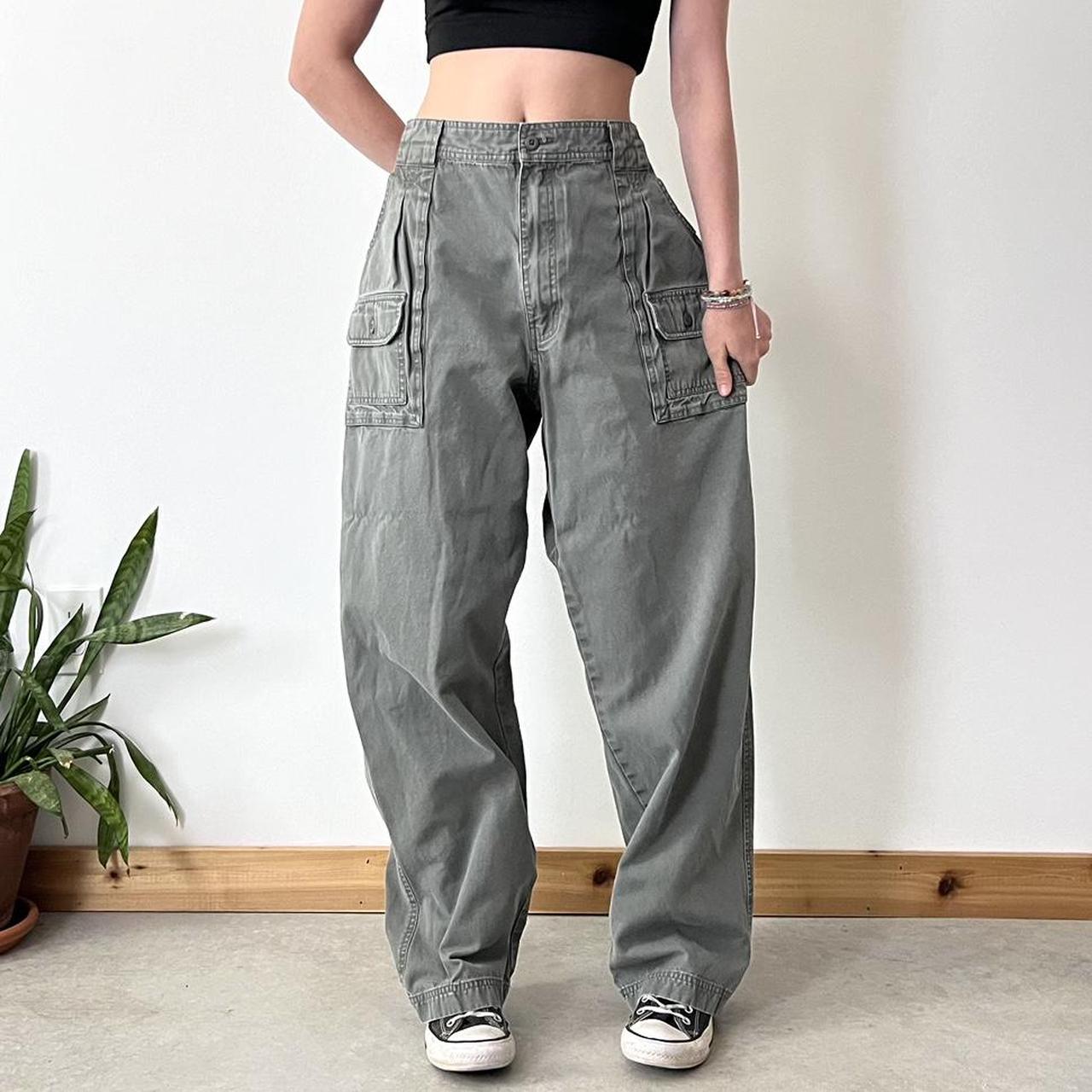 Green Cargo Pants Perfect relaxed fit. Thick... - Depop