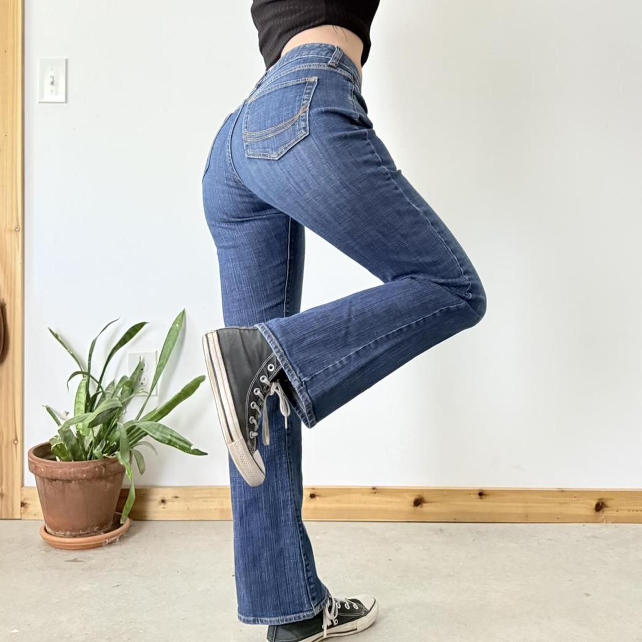 2000s flare jeans Super flattering low rise fit.... | Depop