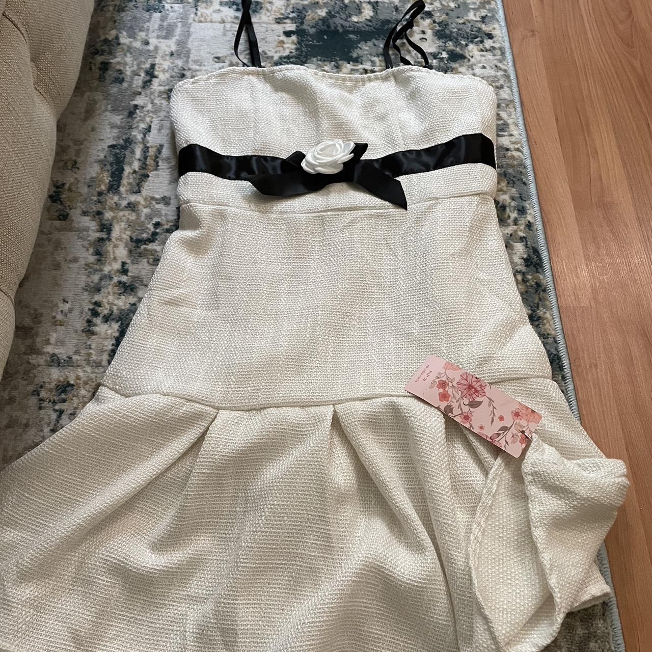 Cute preppy dress #cutecore #coquette - Depop