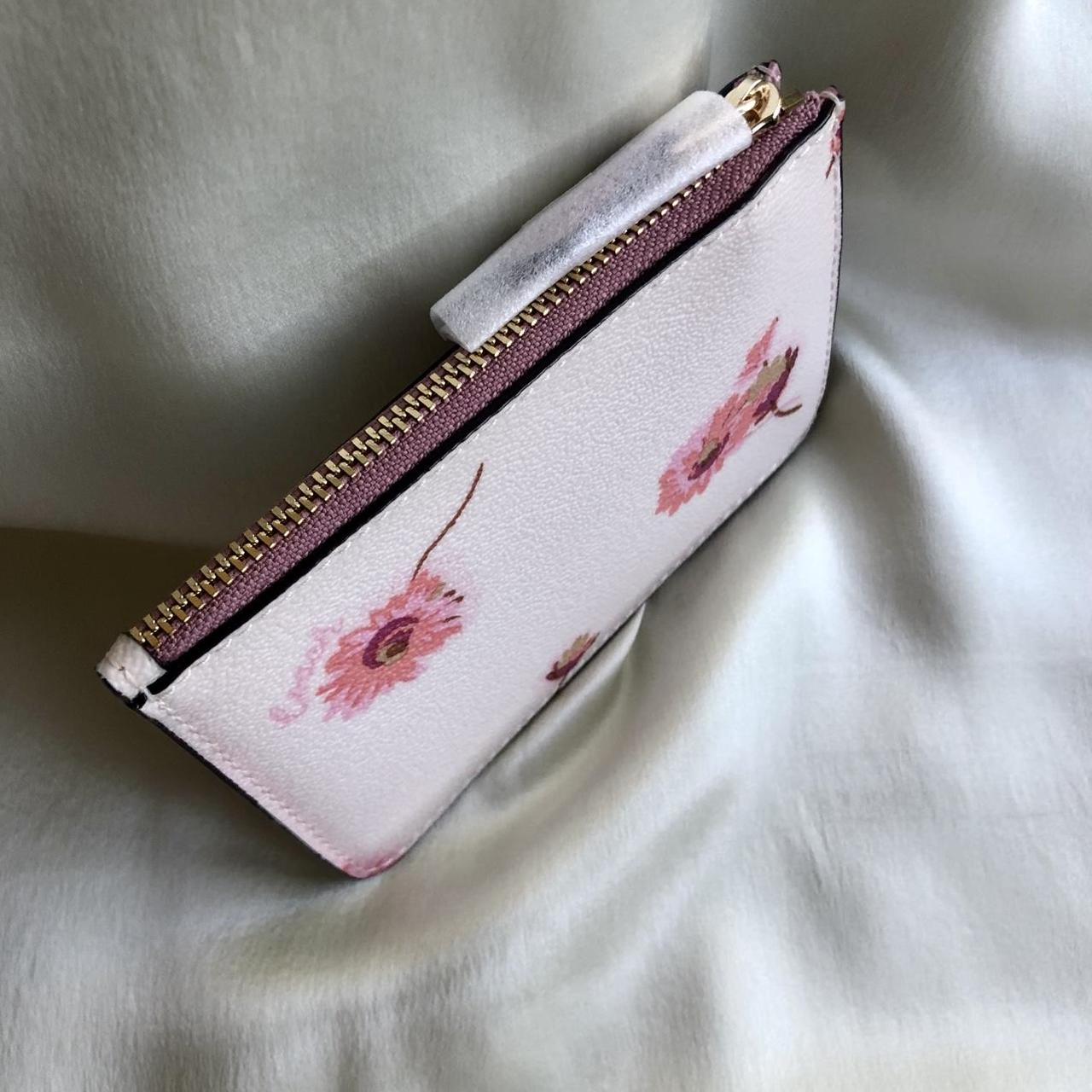 Coach Key Case With Multi Floral Print F87793... | Depop