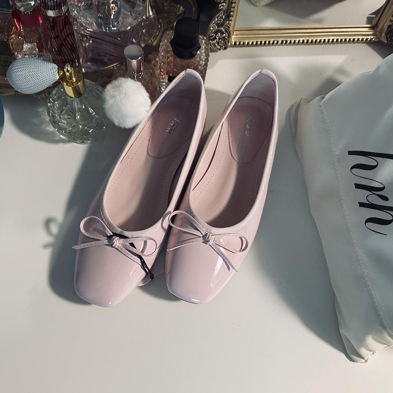 size 8 cider flats / fits more like 7.5 - Depop