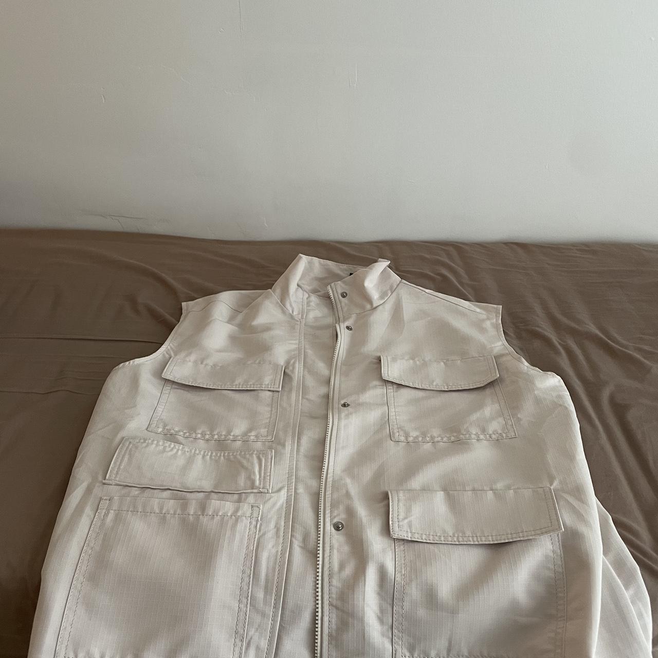 White gilet jacket size: M Adjustable waist open... - Depop