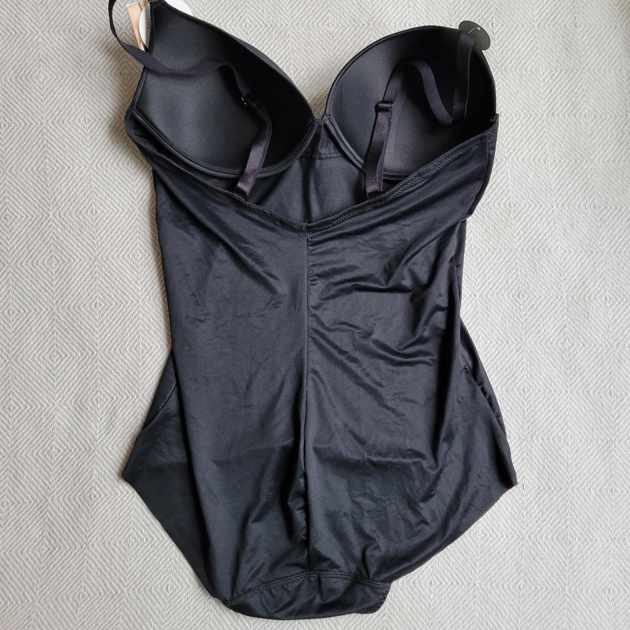 Spanx Women's Black Shapewear | Depop