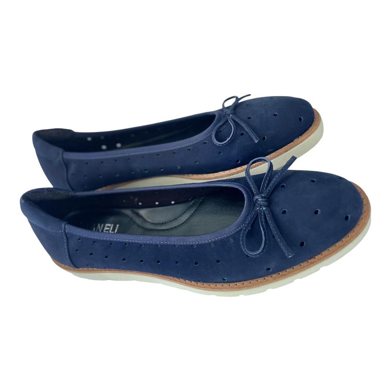 VANELi Women's Blue Loafers | Depop