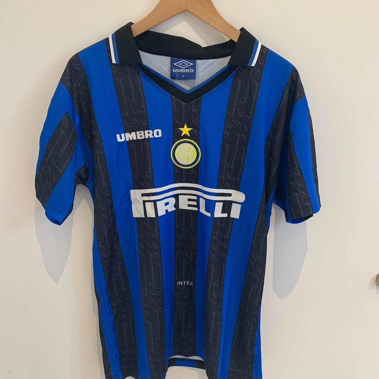 Inter Milan 97-98 Home Shirt R9 Ronaldo 10 Men’s Medium - Depop