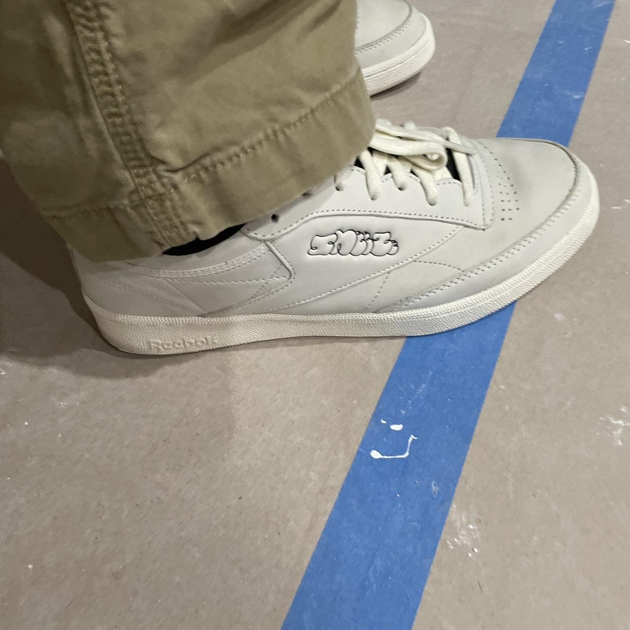 sneeze mag x reebok collab size 9 they’re not dirty... - Depop