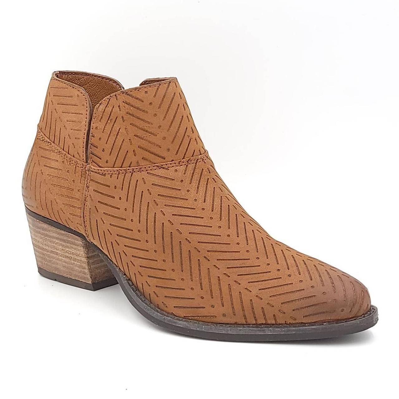 Charles by Charles David Women Western Booties... - Depop