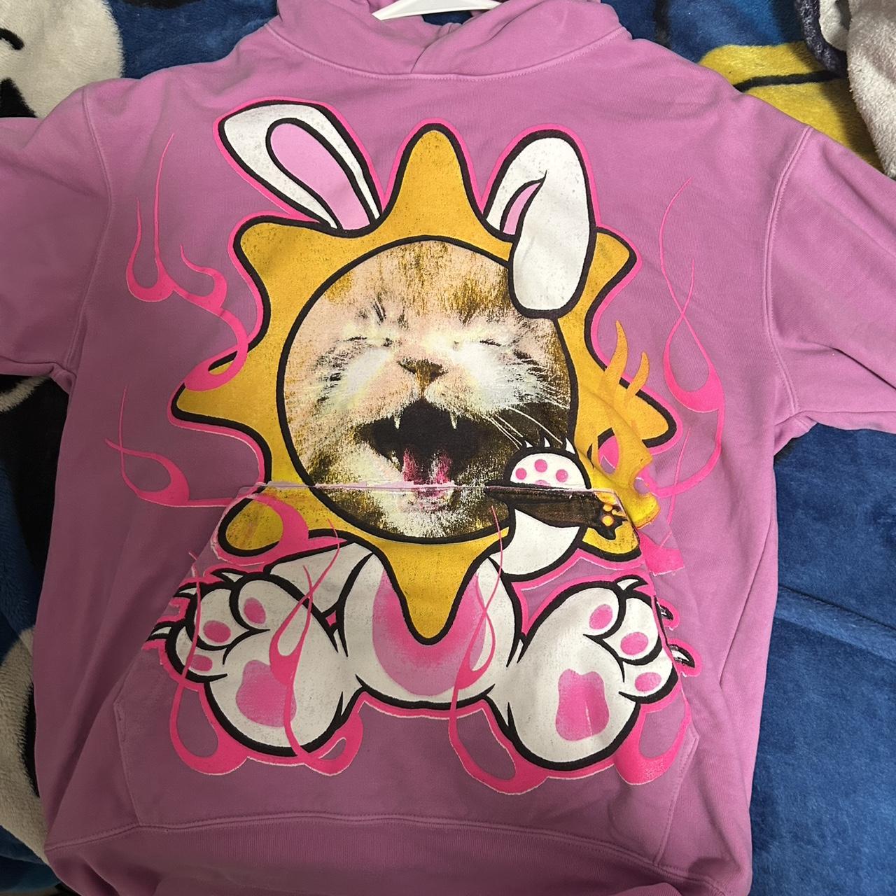 Che sayso says cat hoodie La Tour merch high quality... | Depop