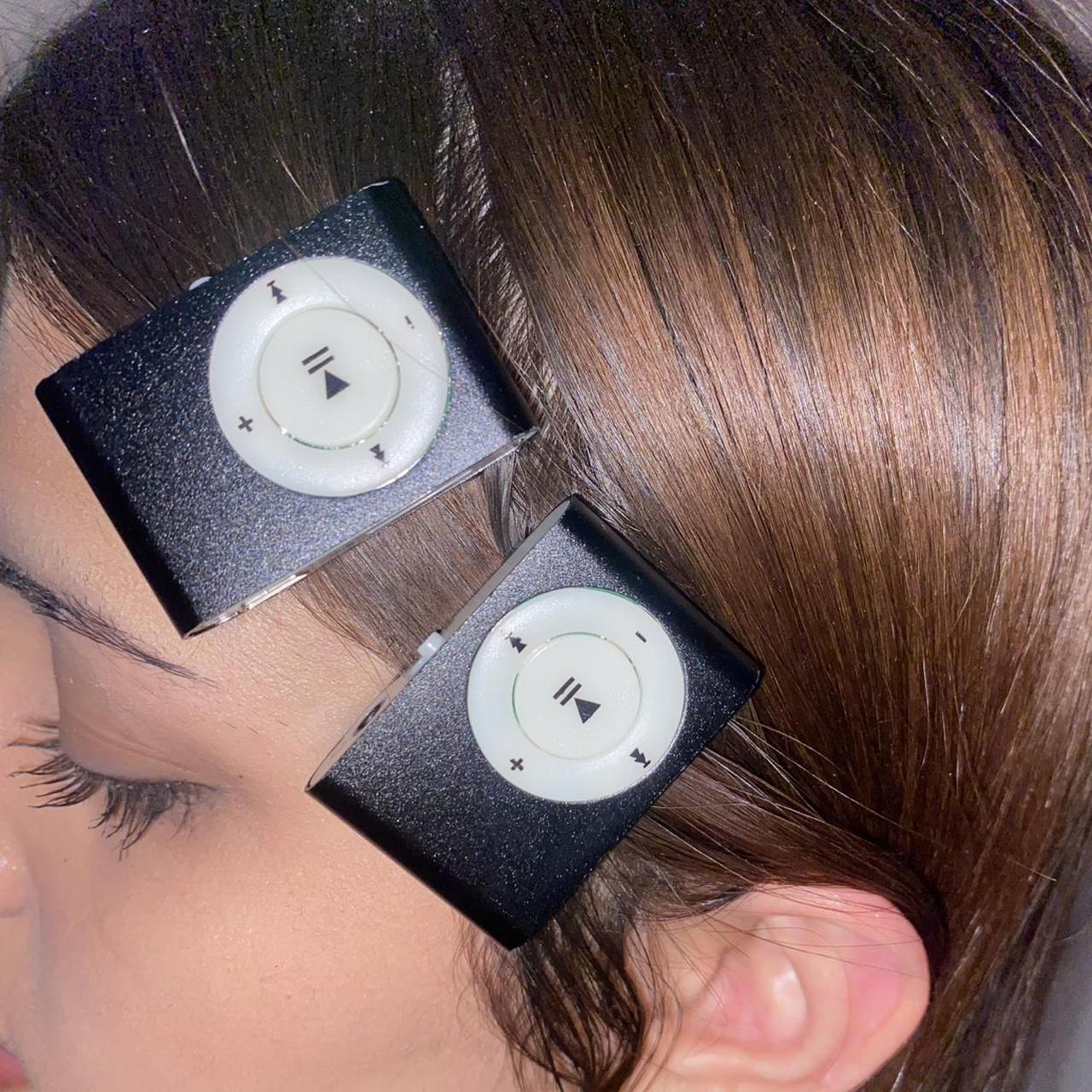 black mp3 player/ipod hair clip -fully functioning... | Depop