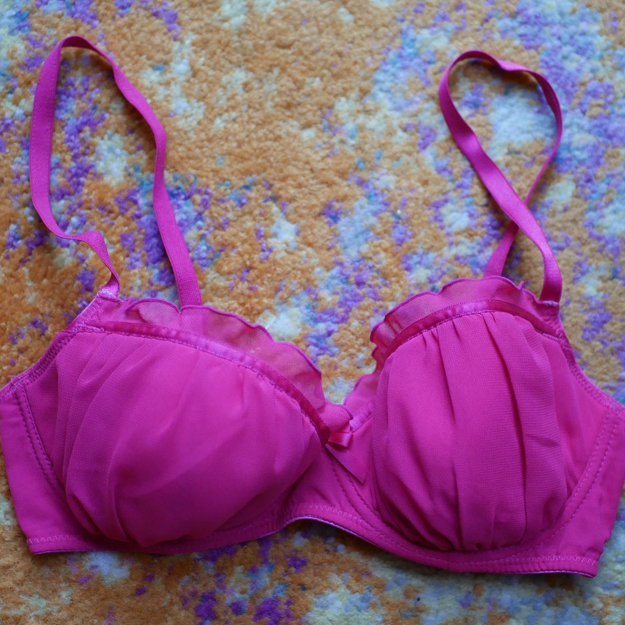 Knickerbox Pink Push-up Bra 34B w/ adjustable straps - Depop