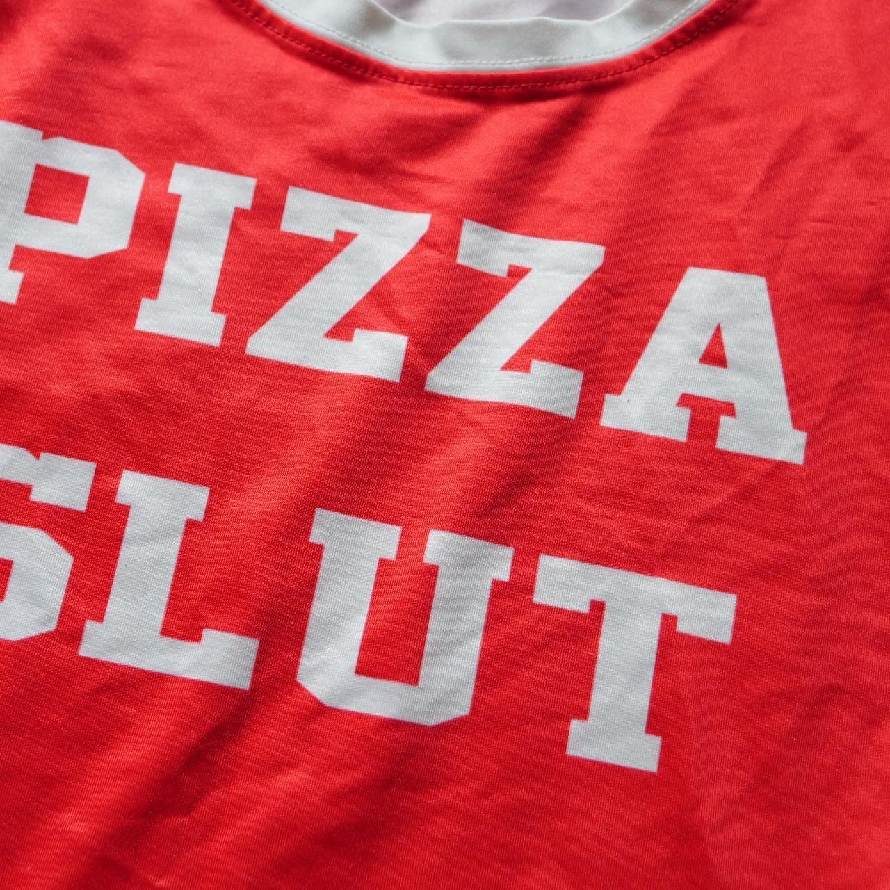 Om weekend Pizza Crop-top Size Small Great condition - Depop