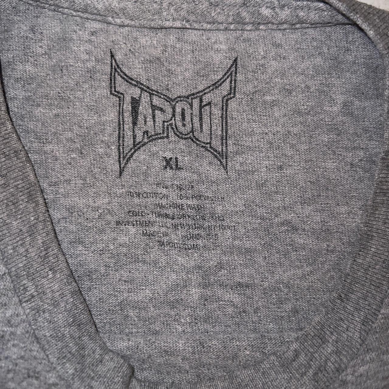 2000s Grey Tapout Shirt Skull Snake Design Size XL =... - Depop