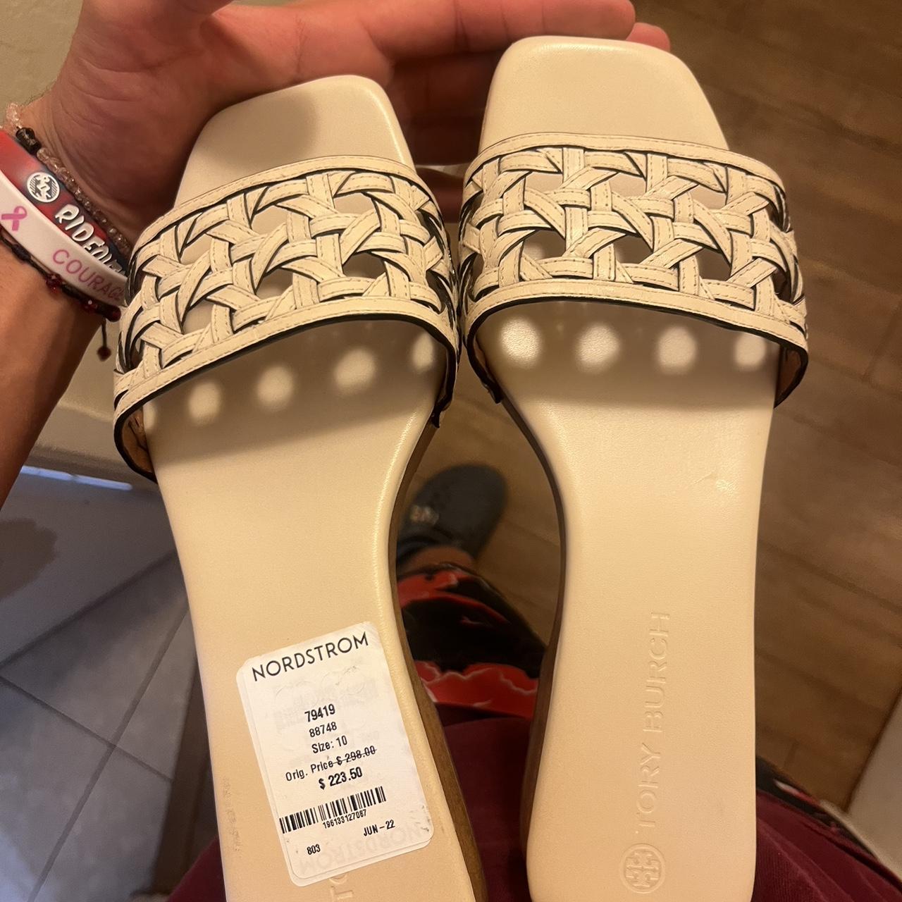 tony burch sandals from nordstrom tan girl slides... - Depop