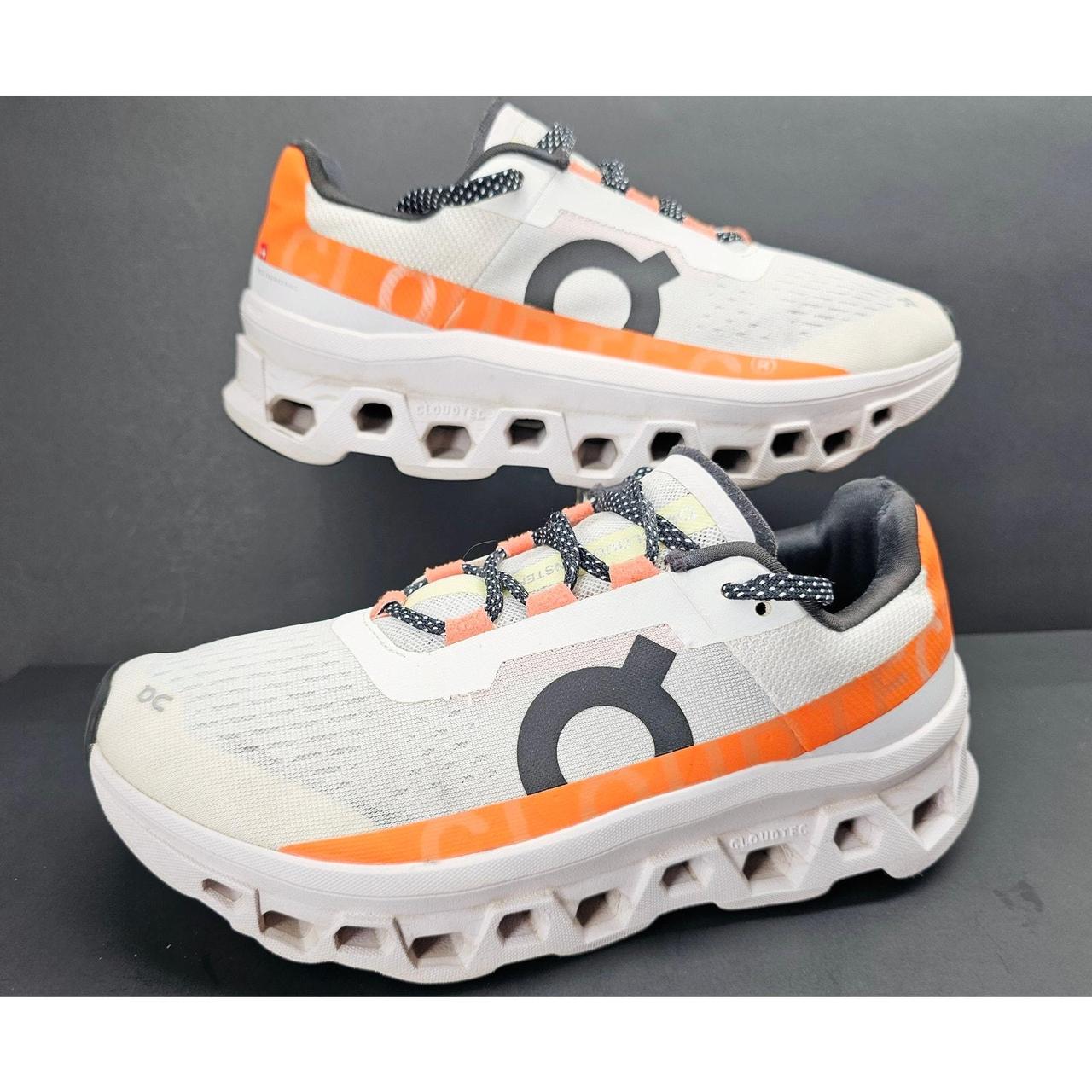 Oncloud wear on top collar been stitched details... | Depop