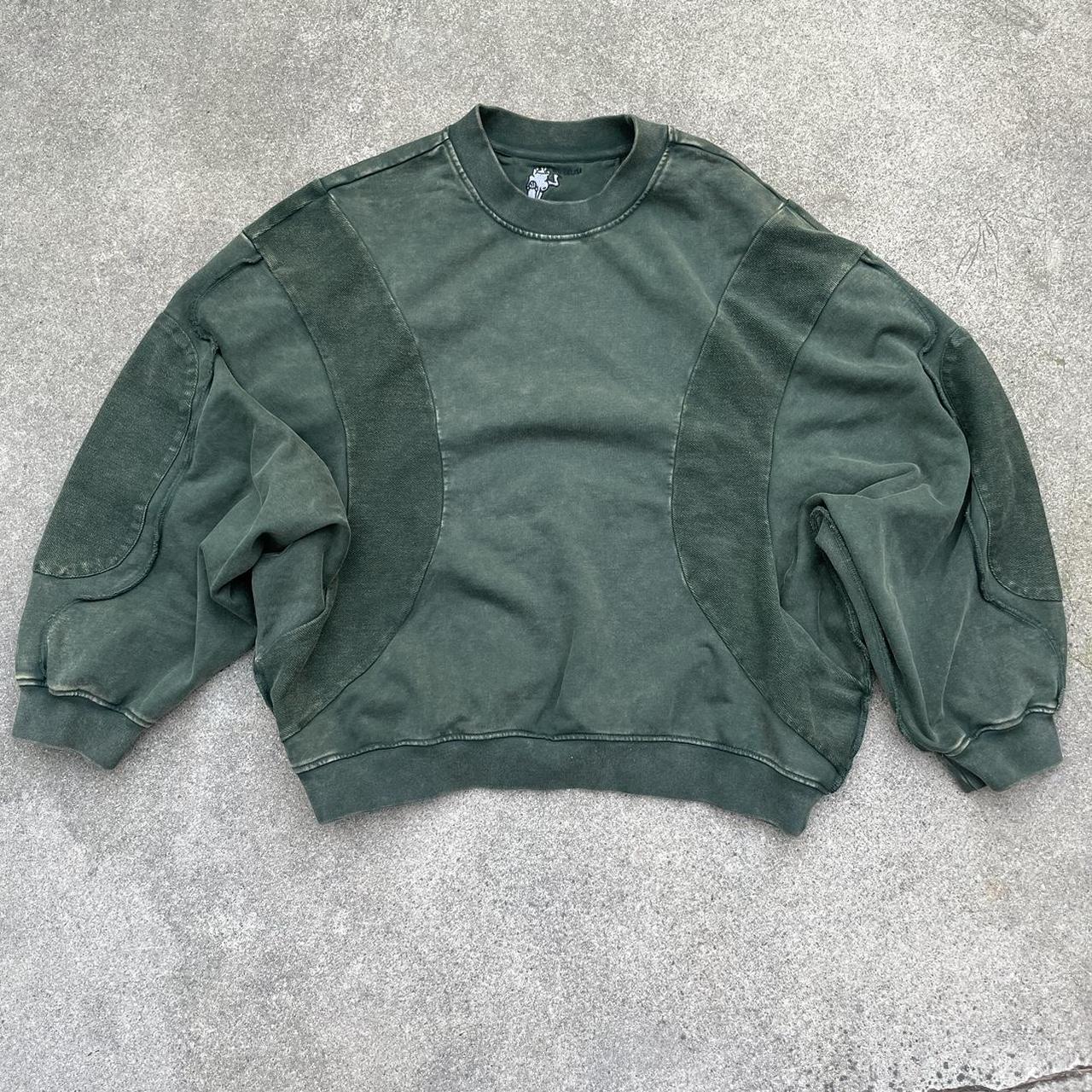 Liquid Lagoon Pagnium Crewneck - Size M | Depop