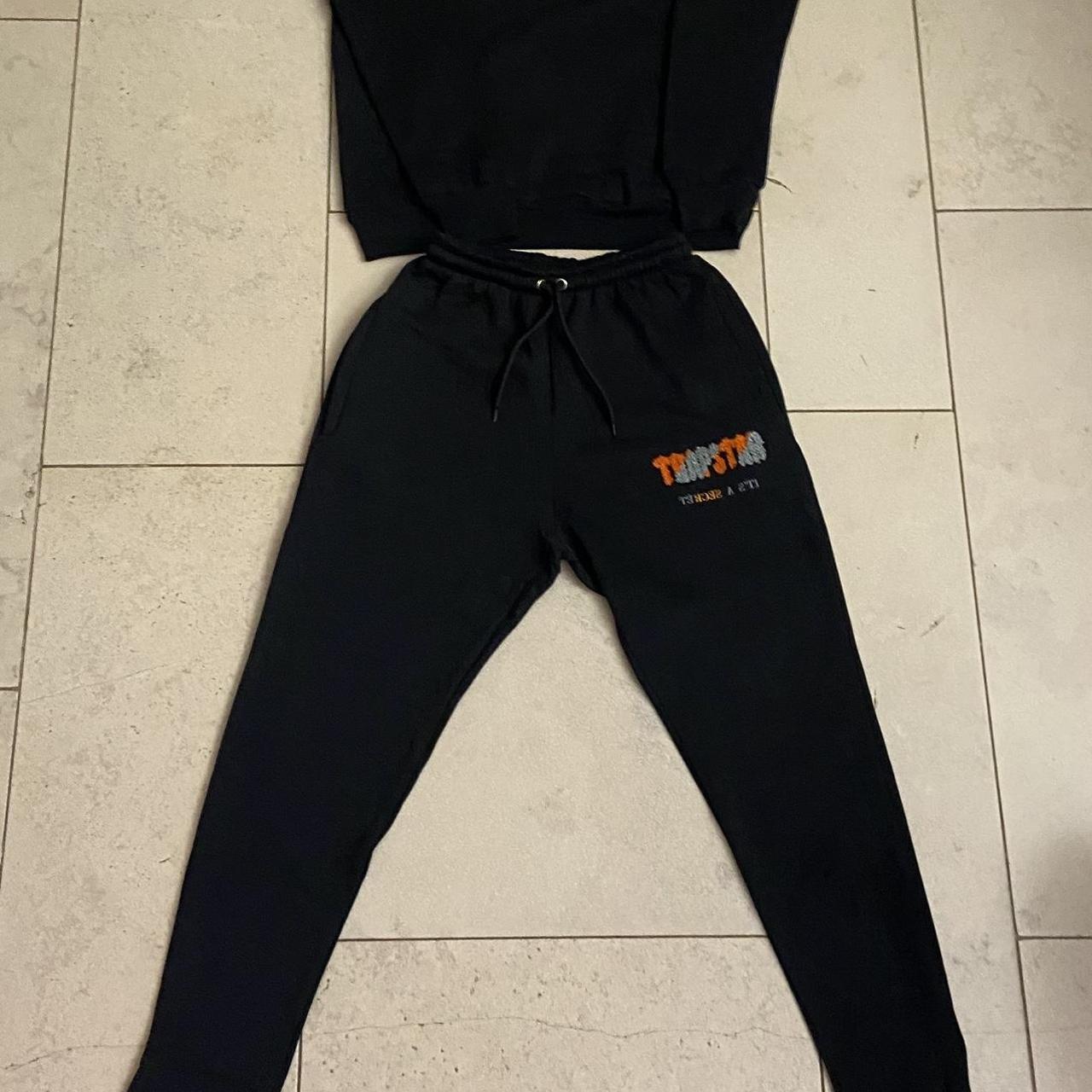 Tuta trapstar Nuova info dm - Depop