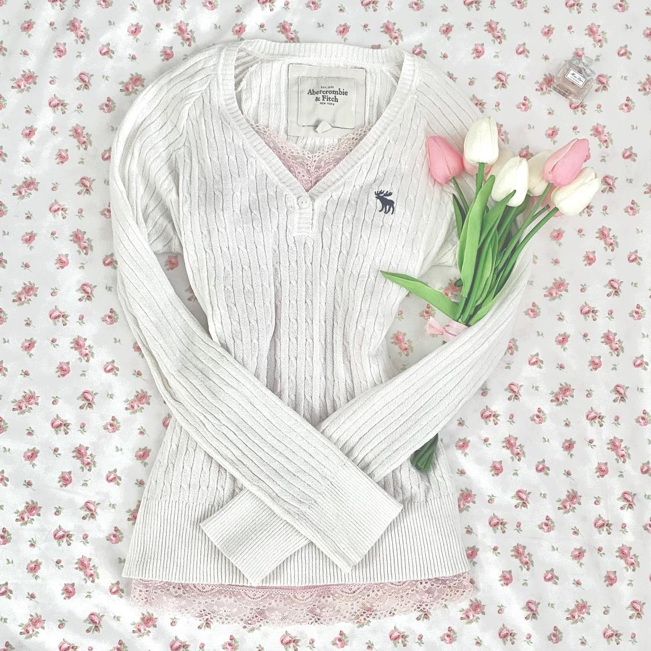 🎀 coquette white cable knit v neck abercrombie long... - Depop