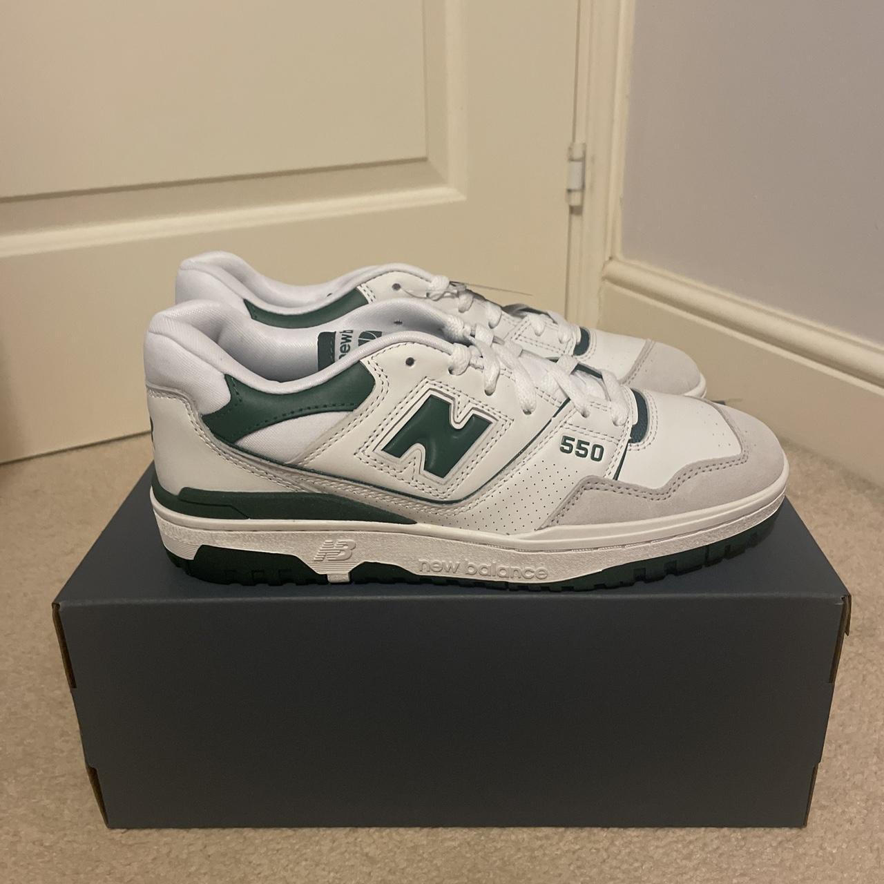 New Balance Men's White and Green Trainers | Depop