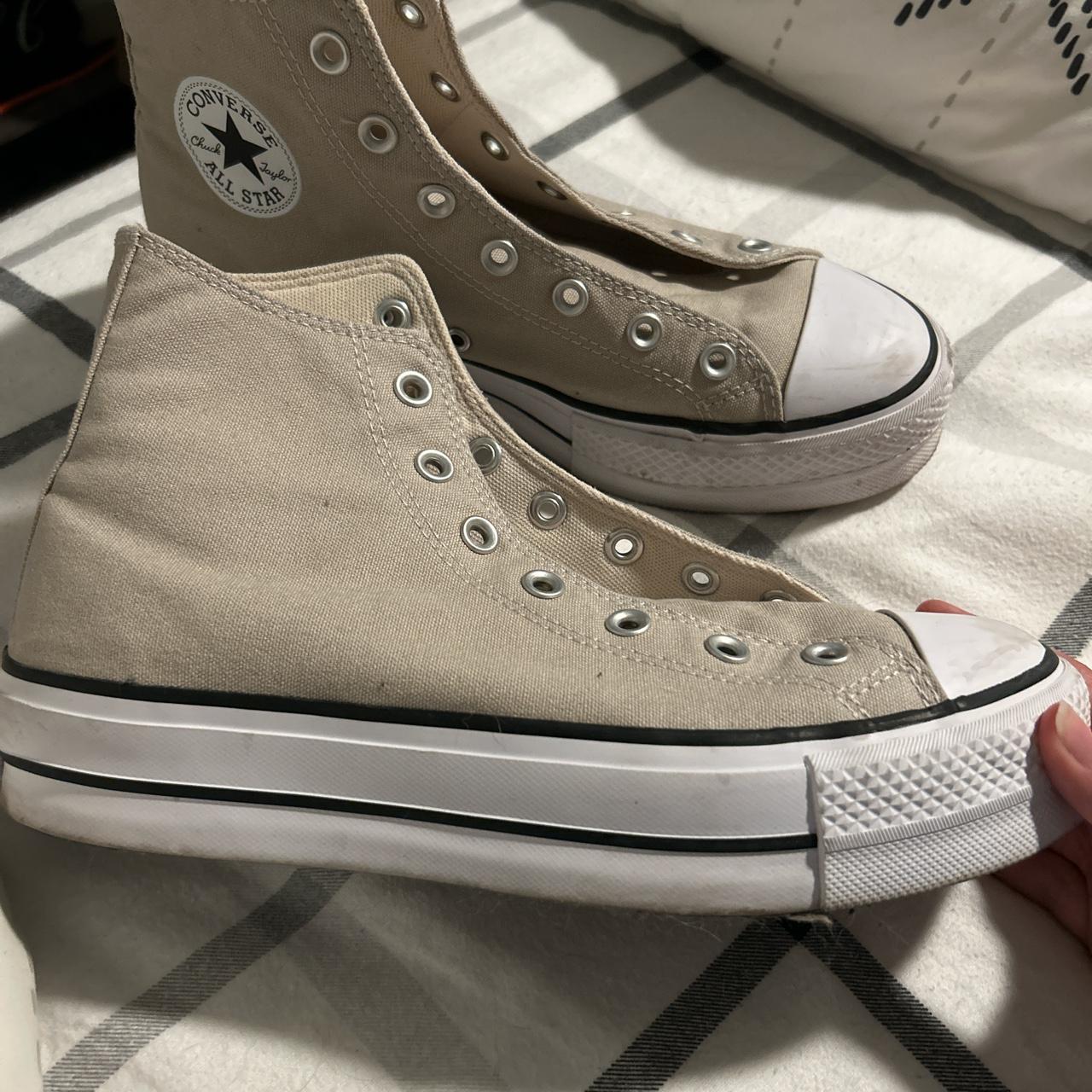 Tan converse high tops Worn a few times but still... - Depop