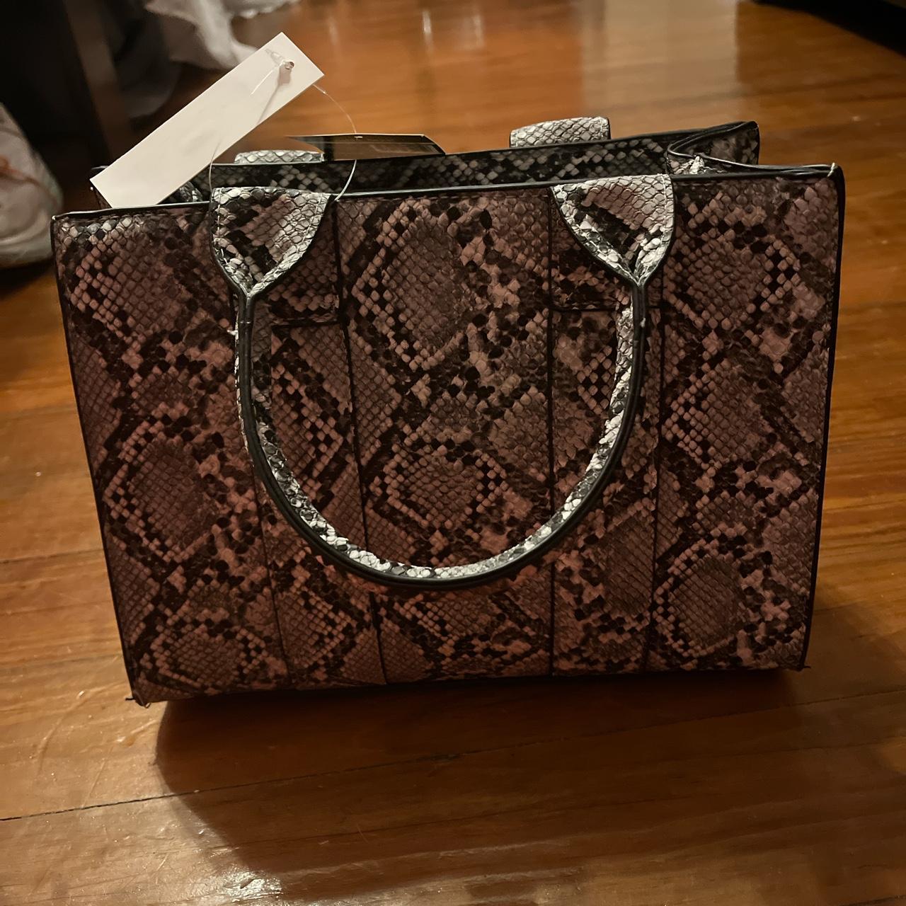 Brand new Kim Rogers bag bought from Belks for $78 - Depop