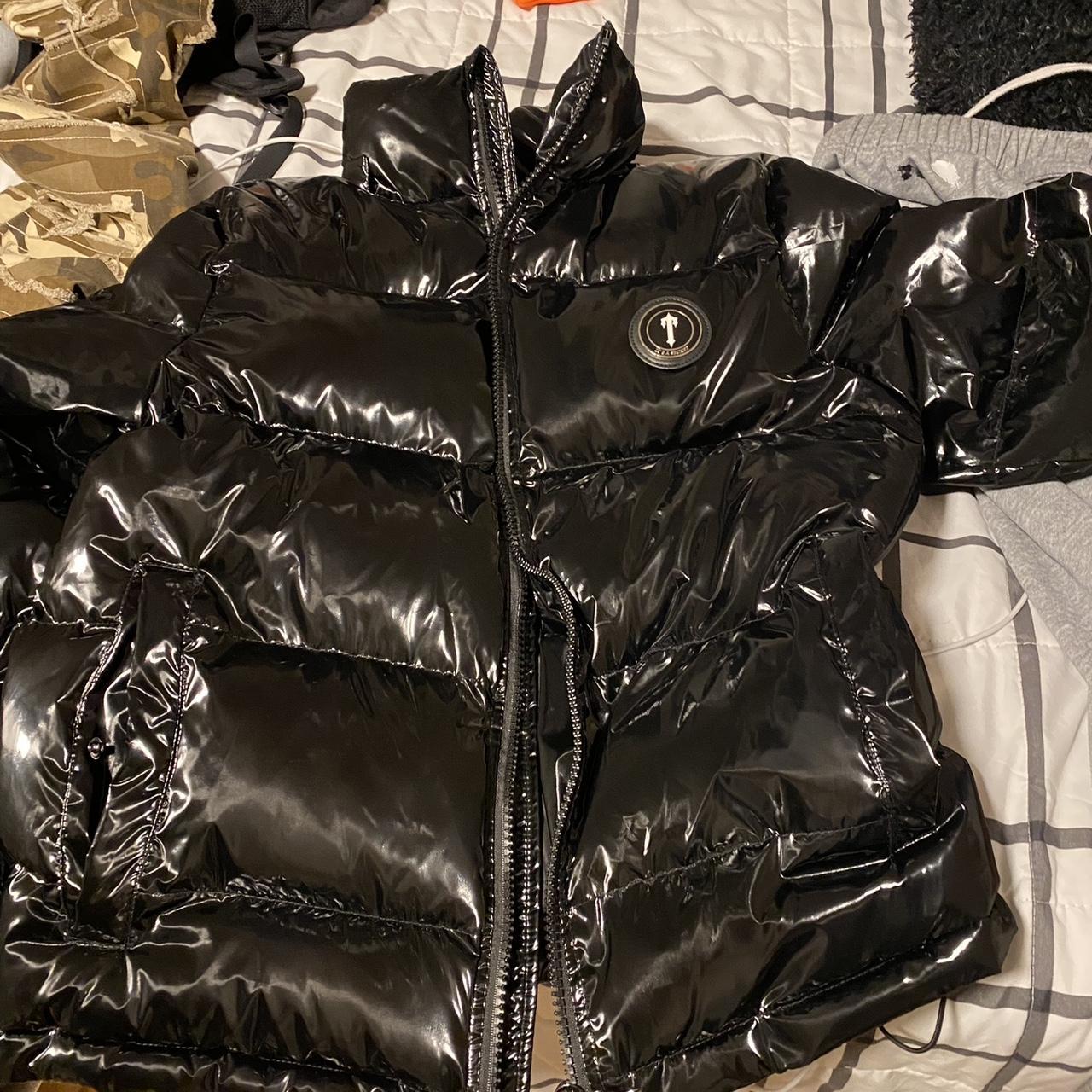 Shiny black Trapstar puffer size men’s XS ‼️BRAND NEW‼️ - Depop