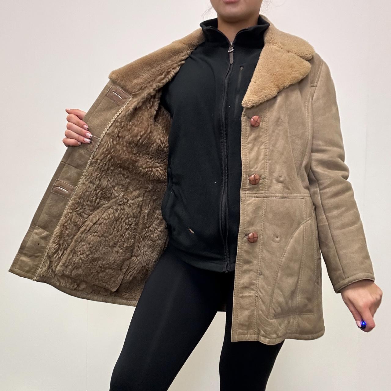 LADIES CLASSIC SHEEPSKIN COAT A lovely example of... - Depop