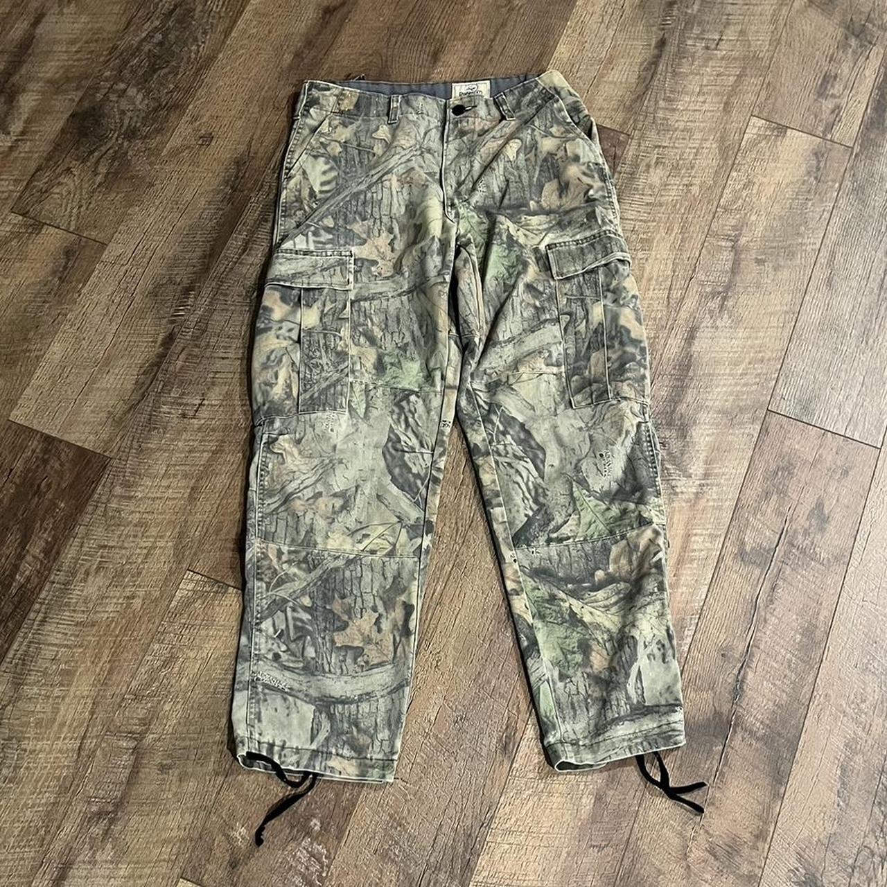 Red head Realtree Stlye Camo Baggy Cargos Pants... - Depop