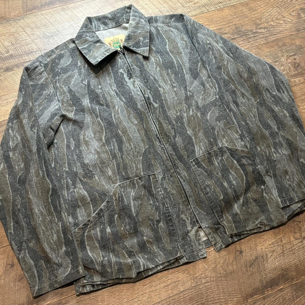 Camo Detroit Carhartt resltree Style Jacket No... - Depop
